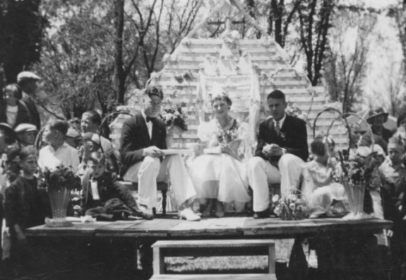 May Day and May Pole